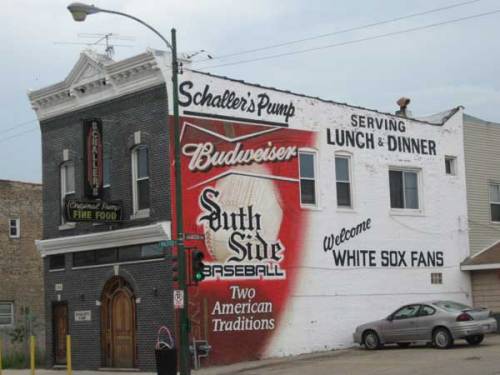 8 Old-Fashioned Restaurants Everyone Should Visit at Least Once in ...