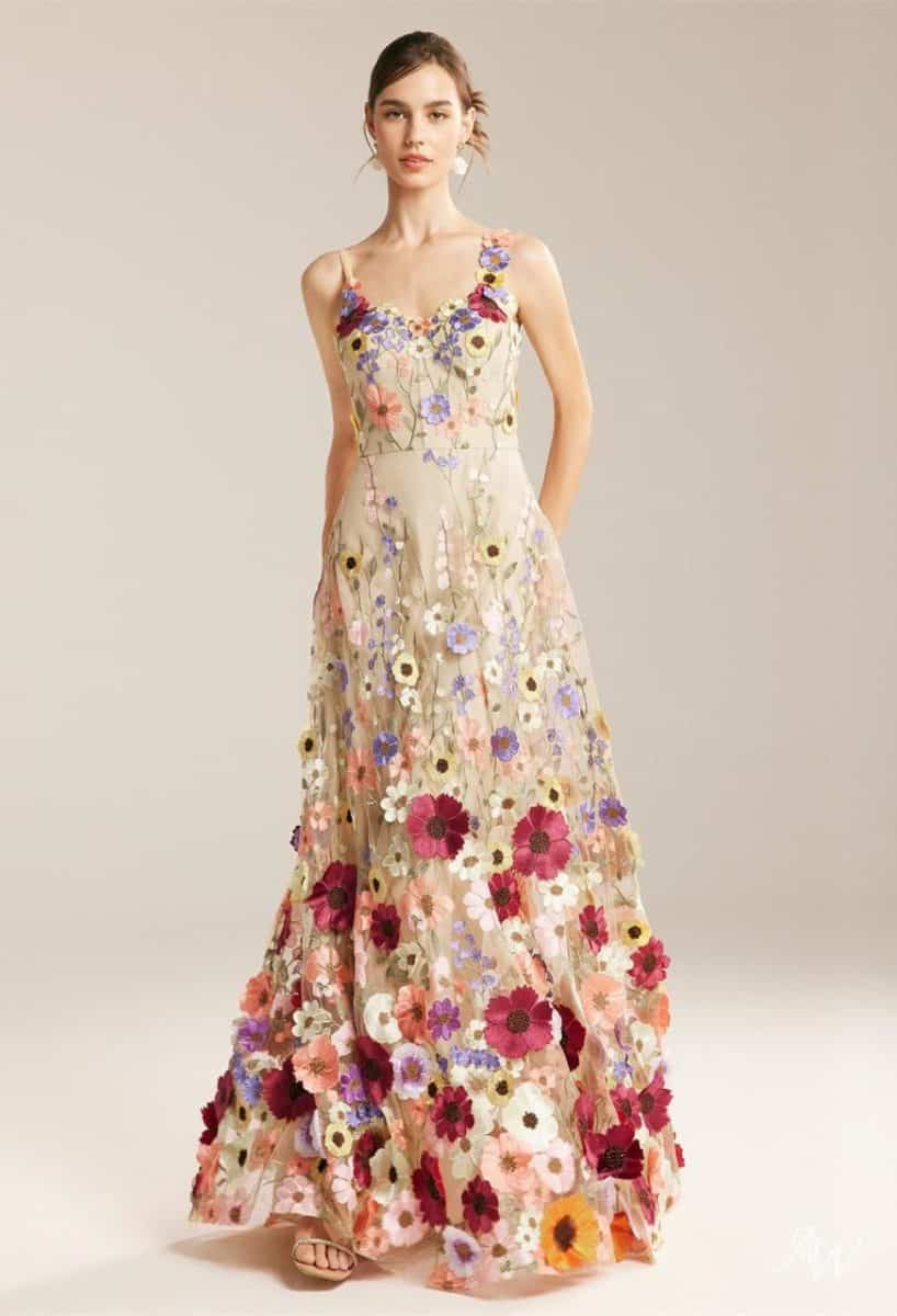 From Garden Parties to Date Nights: Ways to Wear a Floral Vintage Dress ...