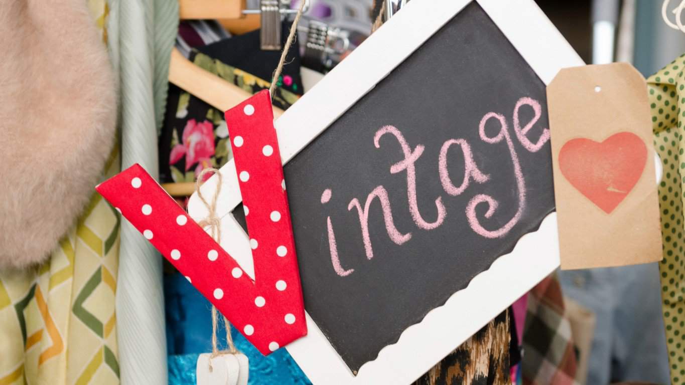 Can Your Vintage Wardrobe Tell a Story? Unpacking the Journey of Retro ...